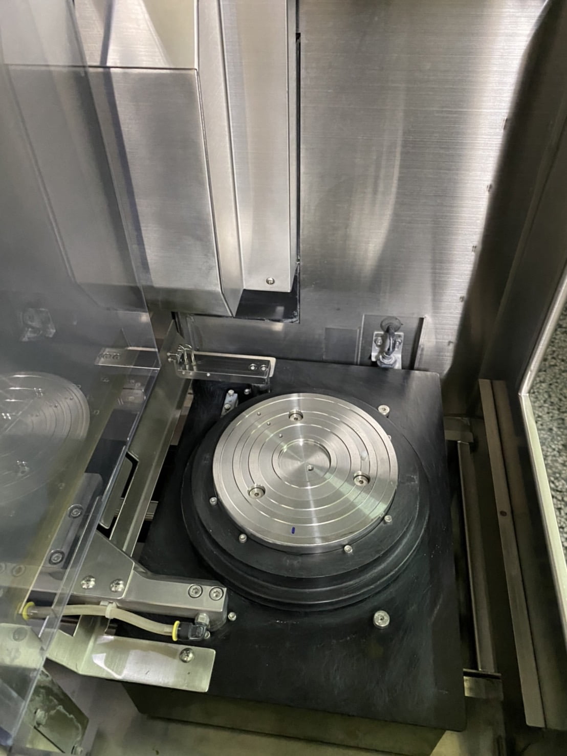 DISCO DAD3240 DICING SAW - 超常科技